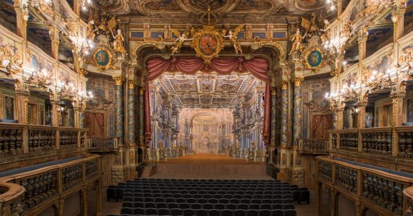 8 historical and modern opera houses around the world