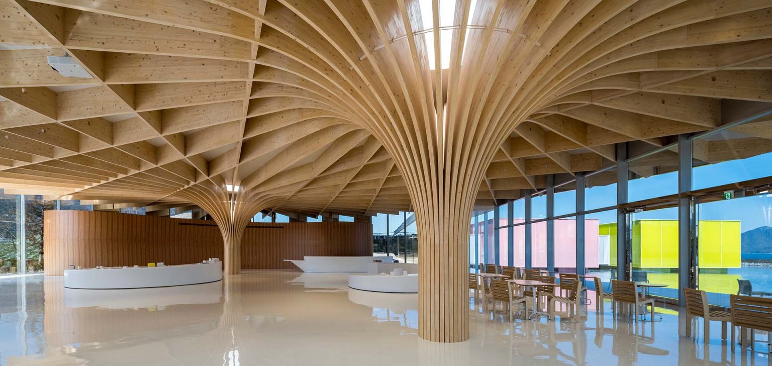 architectural approach of Shigeru Ban through 6 remarkable works