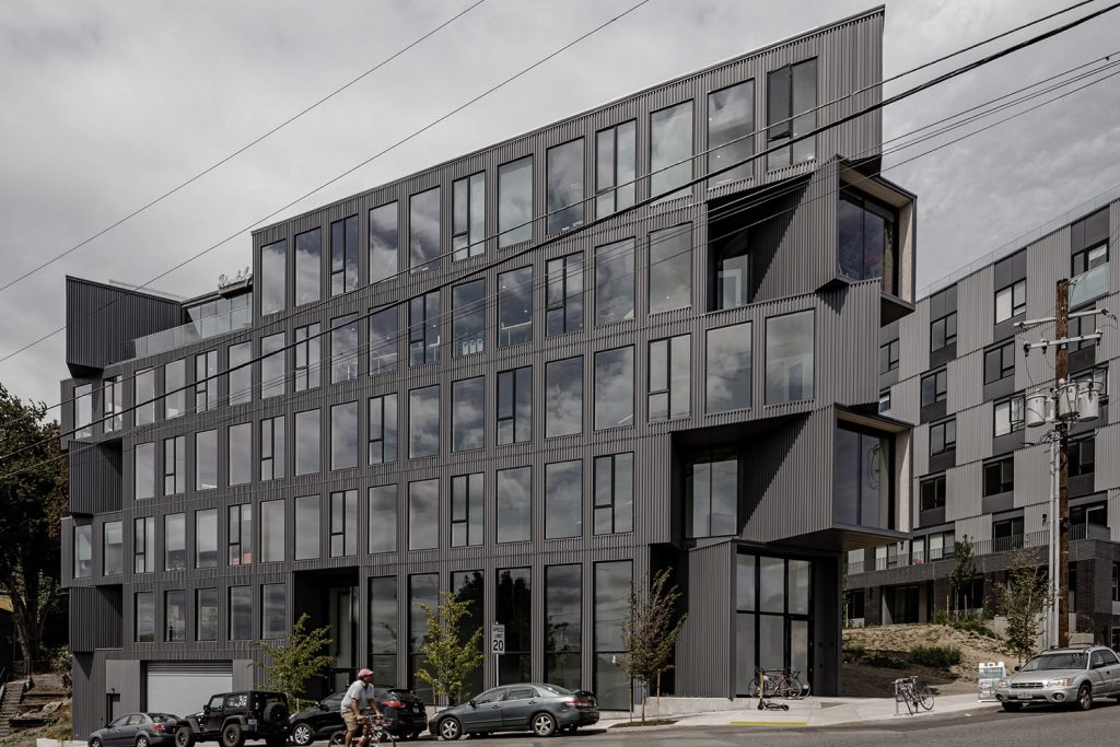 Portland Flatiron: Dynamic Design with Cuts