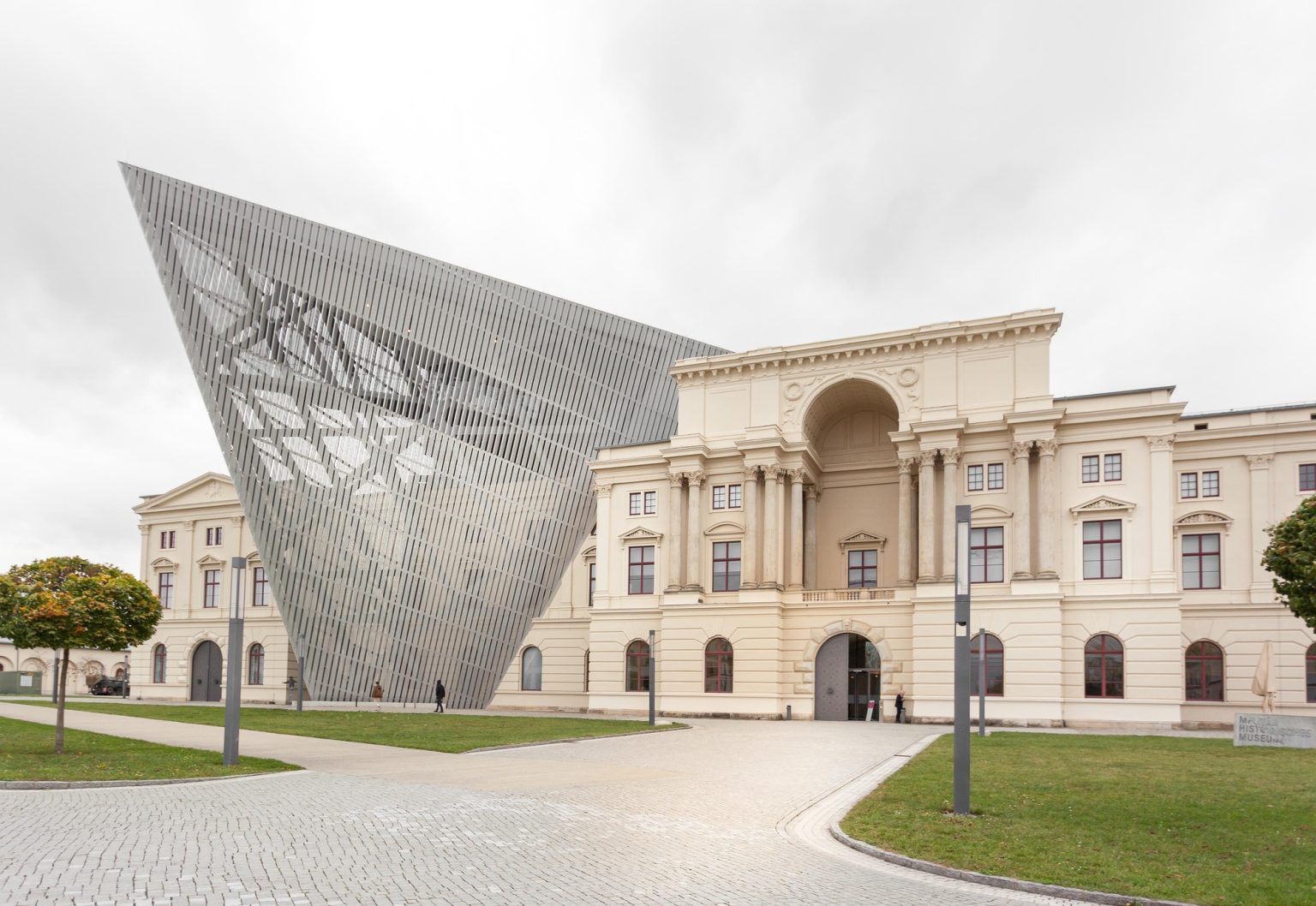 8 awe-inspiring works by Daniel Libeskind