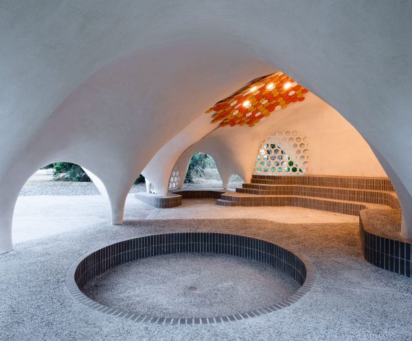 Pavilion E4 features a modern classroom design