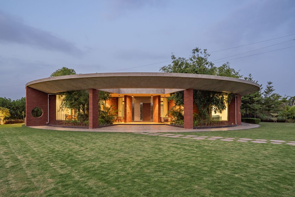 Ring House_ - Parametric Architecture