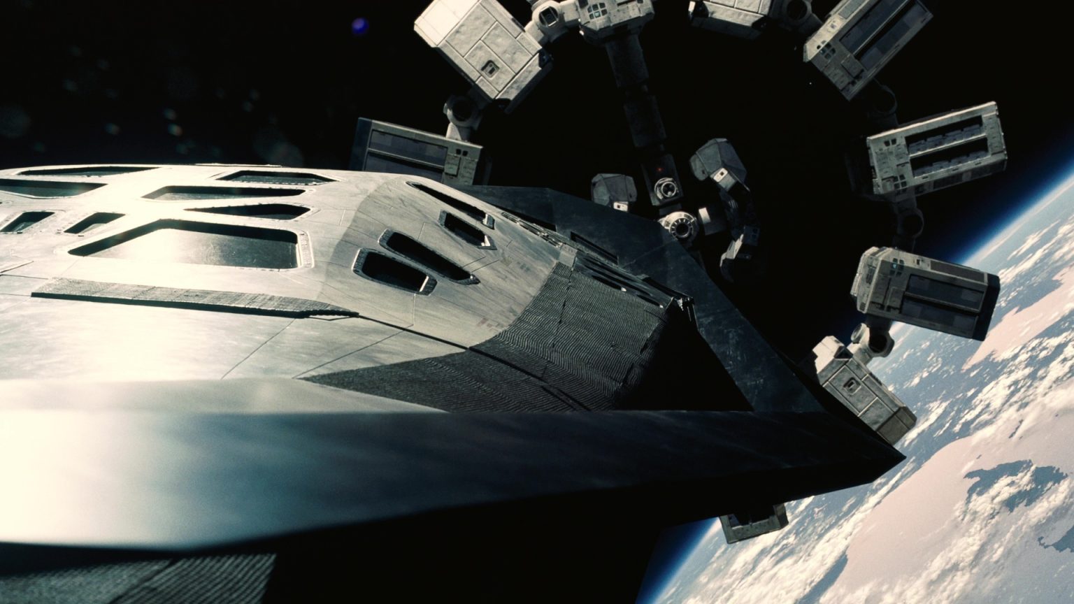 Shelters in Space: How Sci-Fi Films Use Architecture to Explore Isolation
