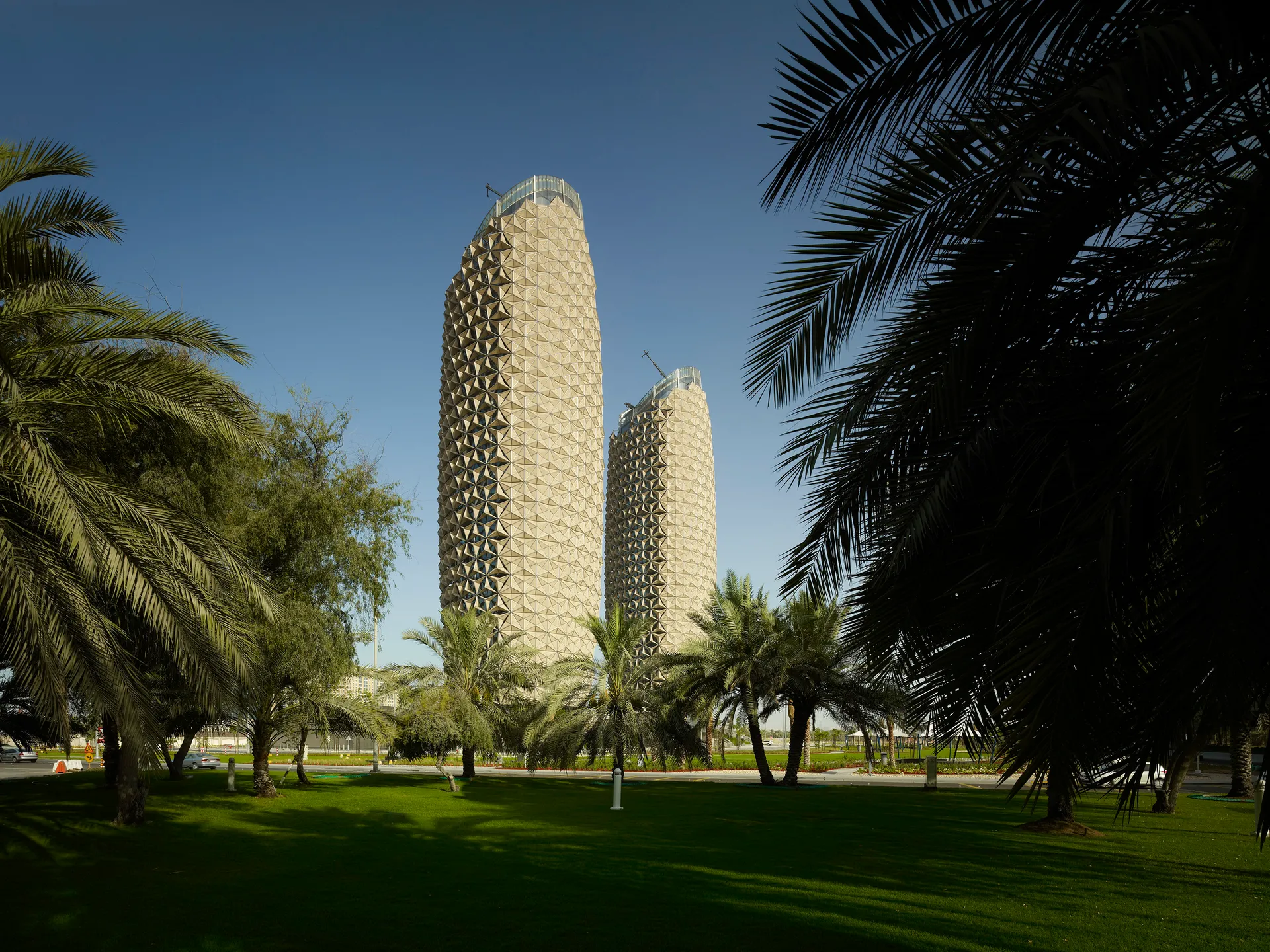 Al Bahr Towers: A Case Study in Dynamic Kinetic Facade